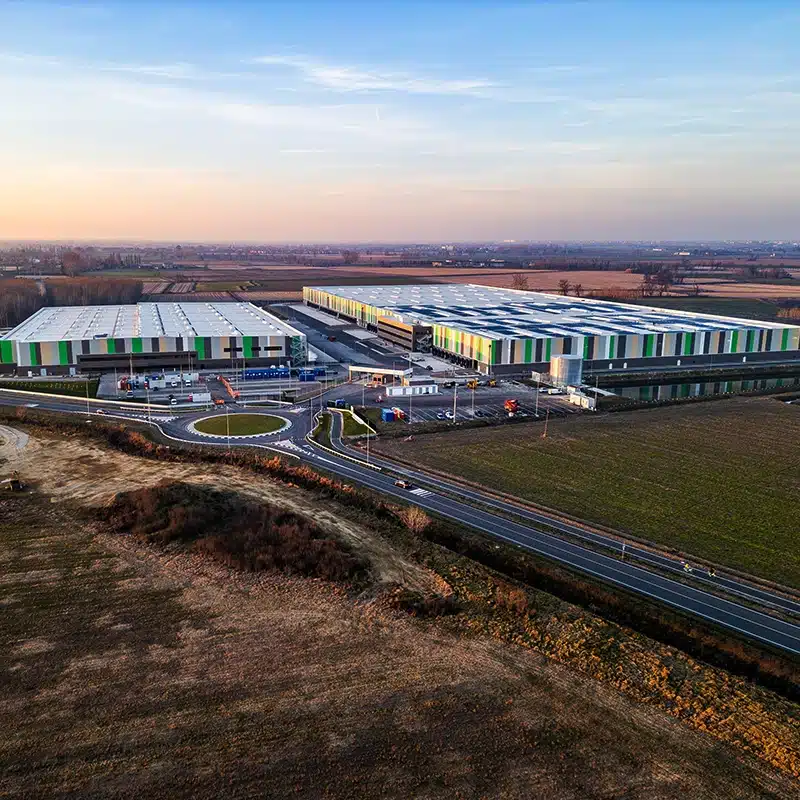 Engineering 2K | Bascapè · Costruzione di due piattaforme logistiche